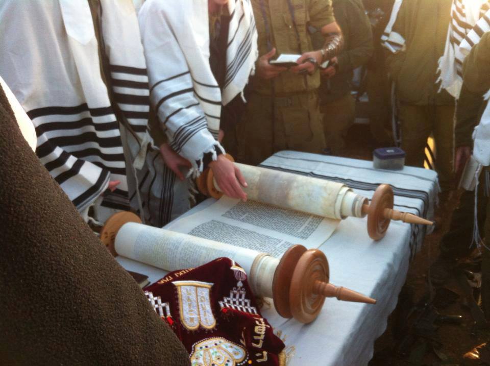 Moses Receives The Written Torah – yhebrew.com……. 'Hand of יהוה, Yahweh ...